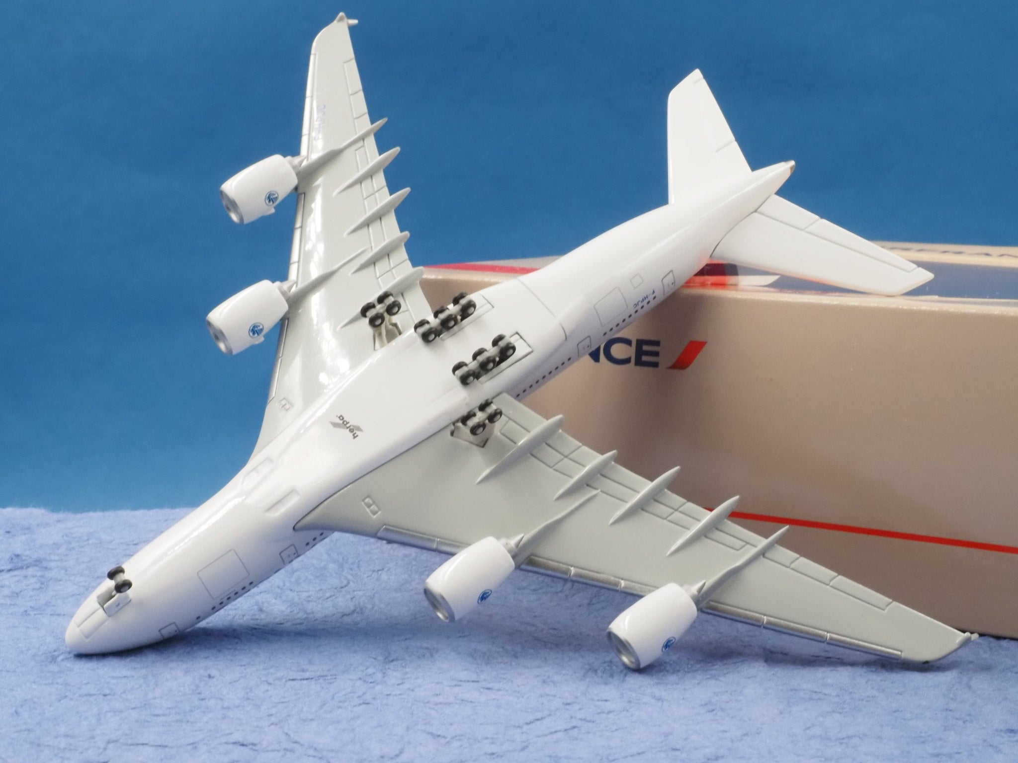DIE-CAST MODEL — 🇫🇷 Air France — Airbus A380 — Herpa — 1:500 — WITH OR ...
